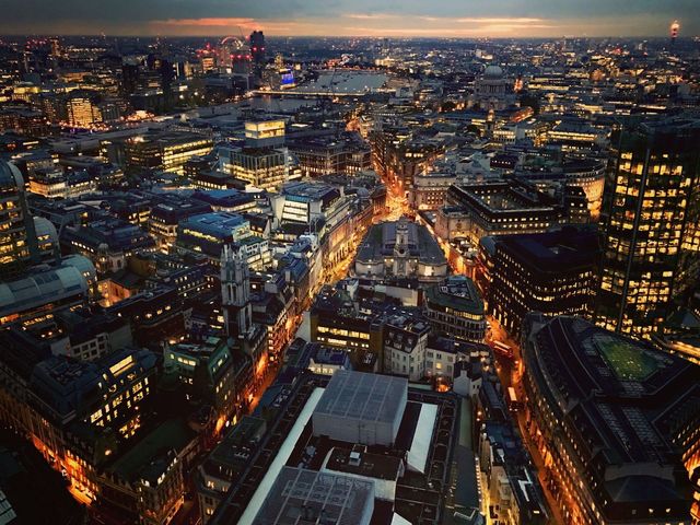 Urban Road pictures | Curated Photography on EyeEm