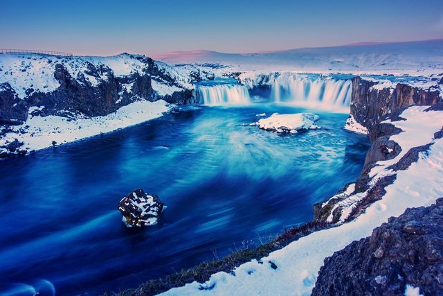 Scenic view of frozen sea against sky | ID: 127099568