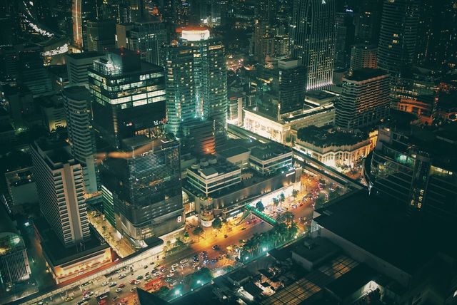 Ngamwongwan Road, Thailand pictures | Curated Photography on EyeEm