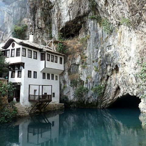 View of built structure in water | ID: 74039742