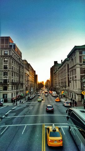 View of city street | ID: 52104883