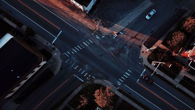 High angle view of road in city | ID: 111307899
