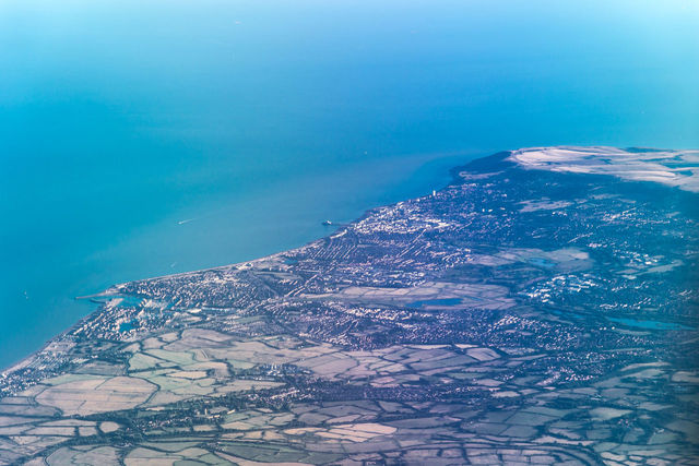 Aerial view of kent coastline | ID: 127000987