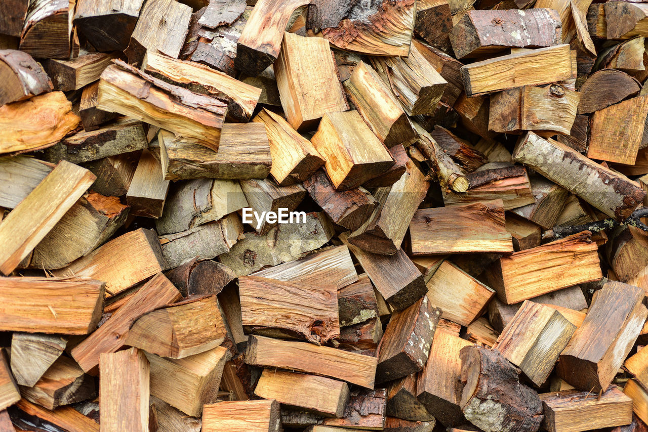 Full frame shot of logs in forest | ID: 128533815