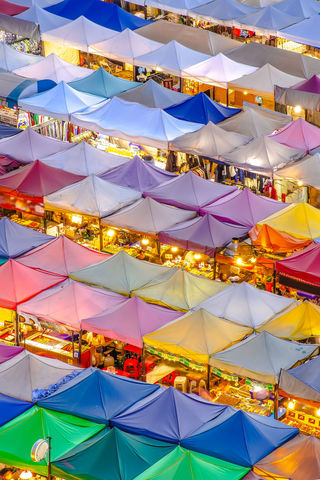 Bazaar pictures | Curated Photography on EyeEm