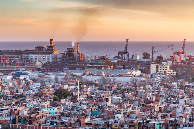 Crane Building pictures | Curated Photography on EyeEm