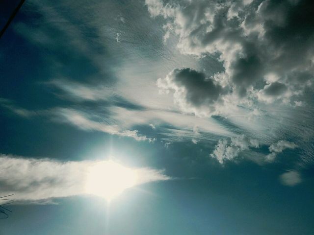 Low angle view of sun in sky | ID: 79586370