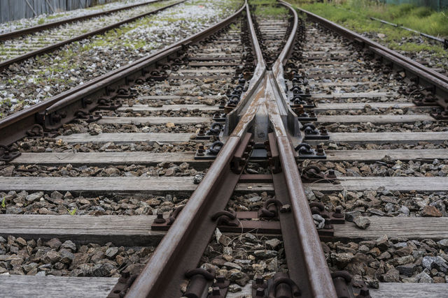 High angle view of railroad tracks | ID: 131570835