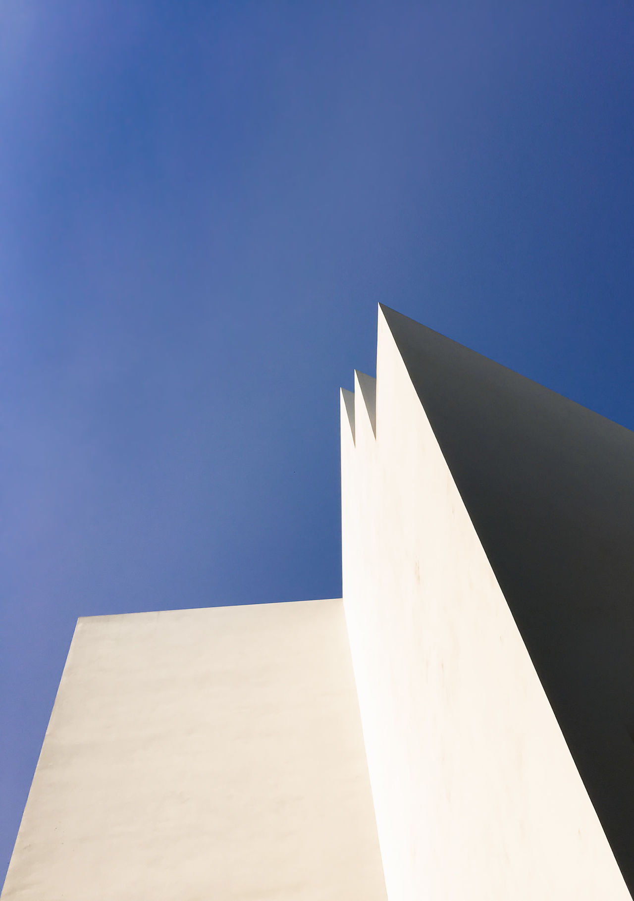 20 Beautifully Simple Minimalist Architecture Photos – EyeEm Blog